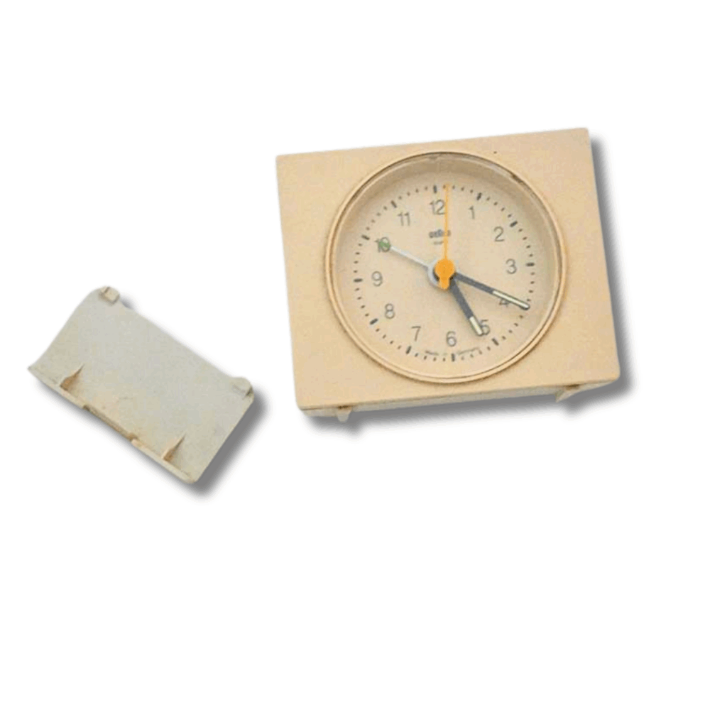 Analoger Wecker mit Batterie, beige, funktionstüchtig, Vintage - der ...
